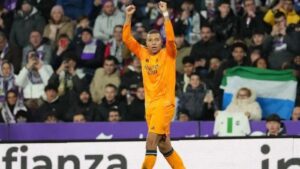 Kylian Mbappé carves his name in Champions League history with Bernabéu ...