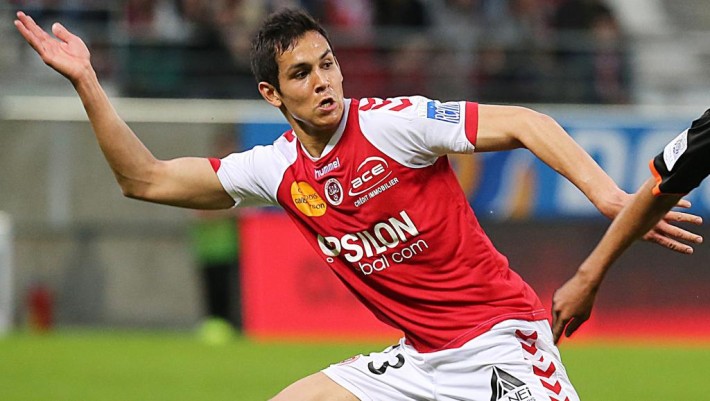 Reims: Aïssa Mandi Rules Out Move to Lyon - AfricaSoccer.com