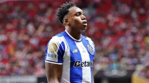 Newcastle target Spanish-Nigerian striker Samu Aghehowa as Isak pushes ...