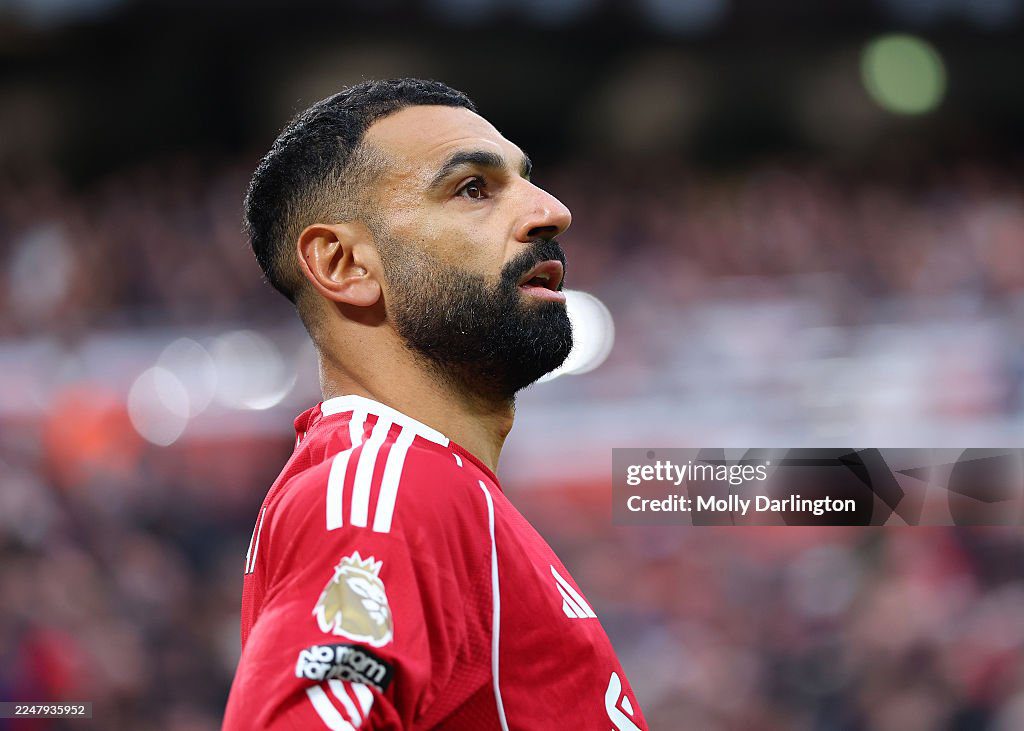Mohamed Salah celebrated after 300th Premier League appearance for ...