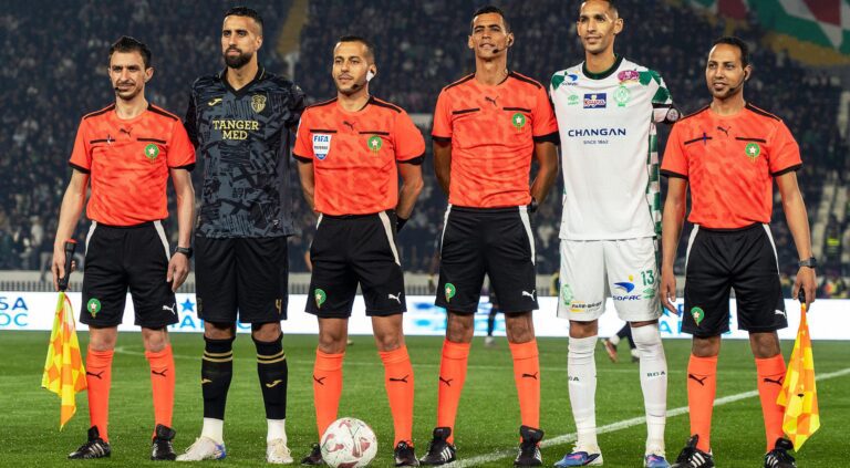 Botola Pro 1: Raja Casablanca and IR Tanger unite in protest against ...