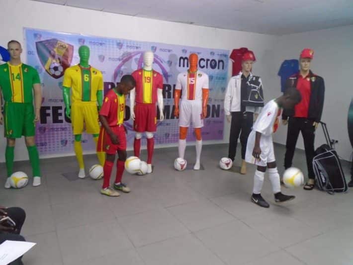 Congo: Macron dresses the Red Devils - AfricaSoccer.com