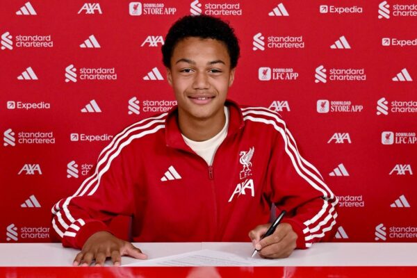 Liverpool tie down Djibril Cissé's son Prince to first professional ...