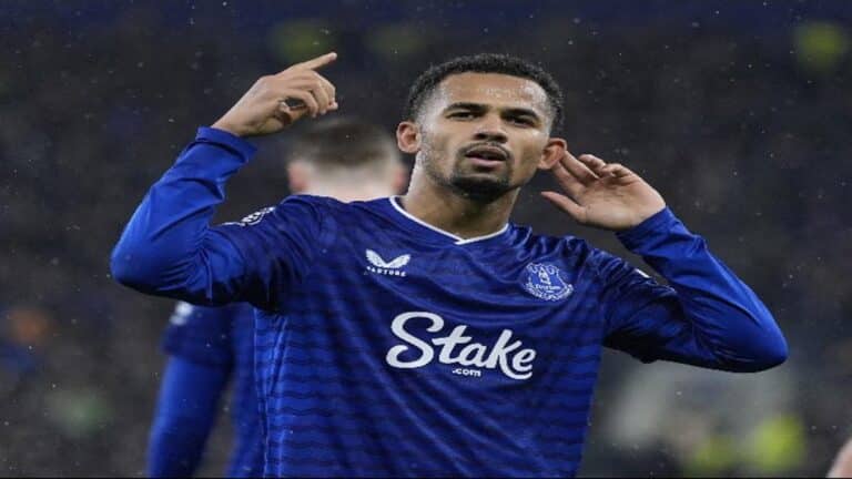 Everton's contract push for Ndiaye hits significant obstacle